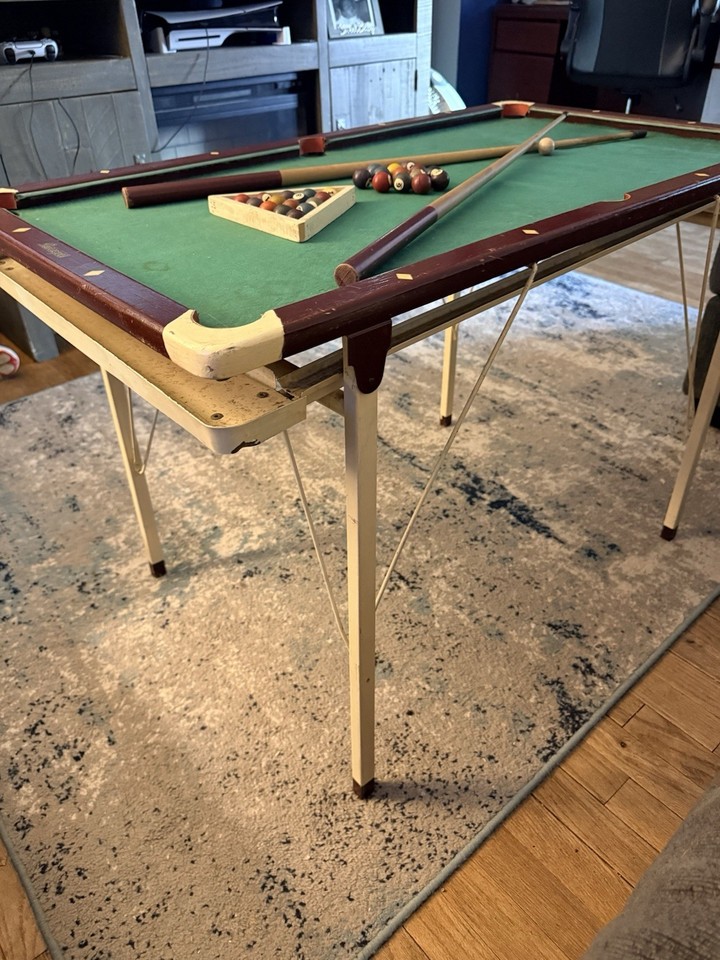 Vintage Burrowes 401 Miniature Pool table w/ 2 sticks, xtra balls ...