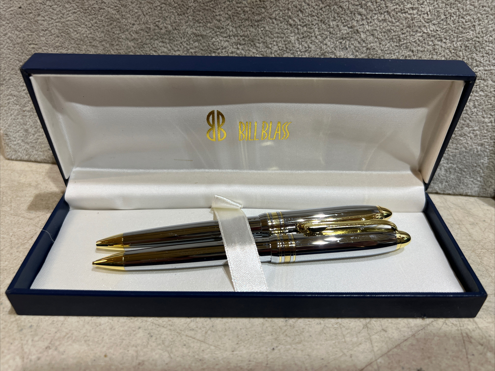 BILL BLASS MECHANICAL PENCIL AND PEN SET CHROME WITH GOLD TRIM | eBay