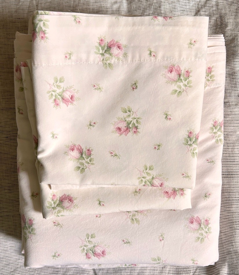 Laura Ashley Vintage Small Pink Rosebud 4 Piece All Cotton Sheet Set ...