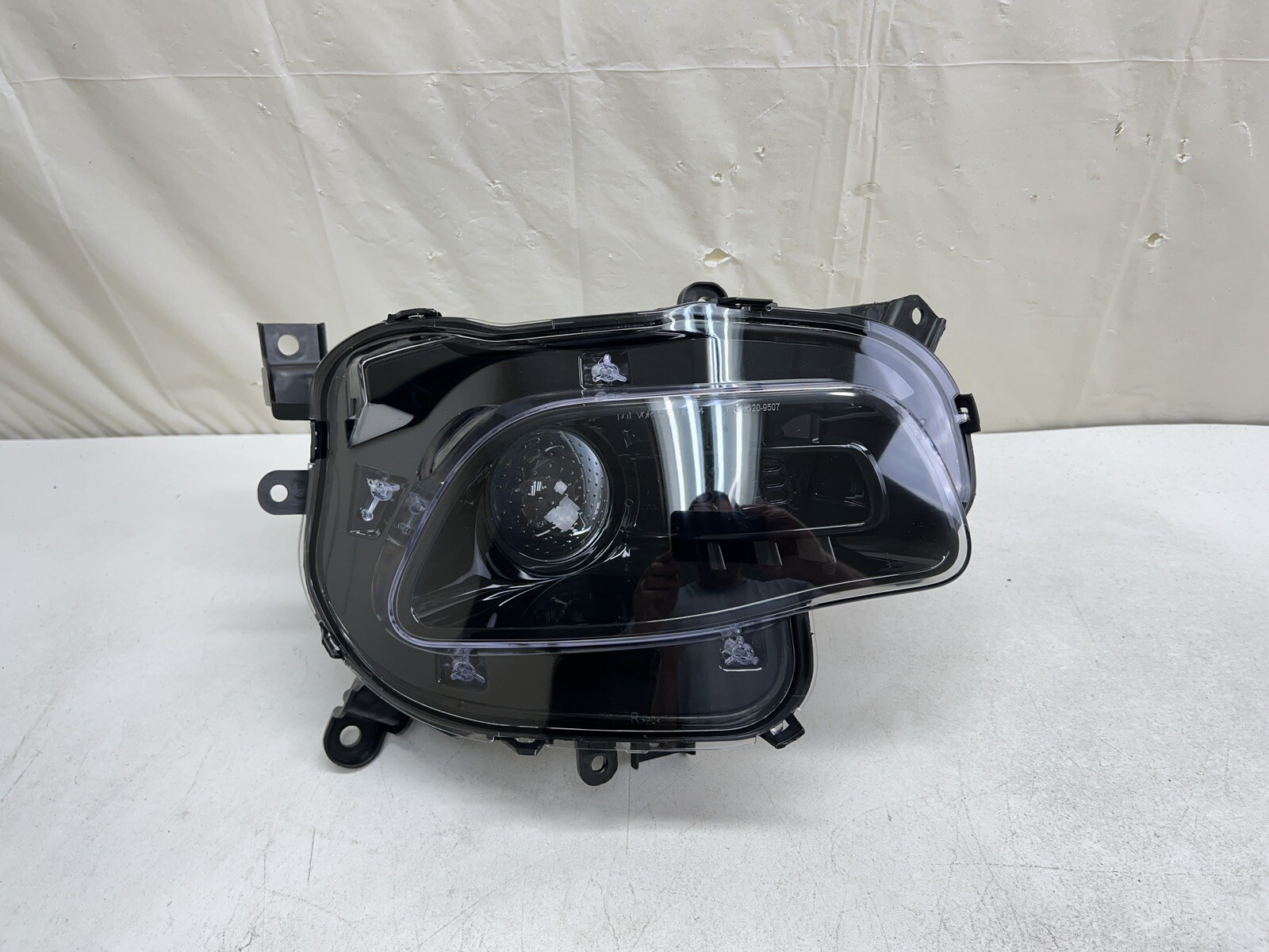 2015 Jeep Cherokee Right Side Headlight Light OEM 68102846AE for sale ...