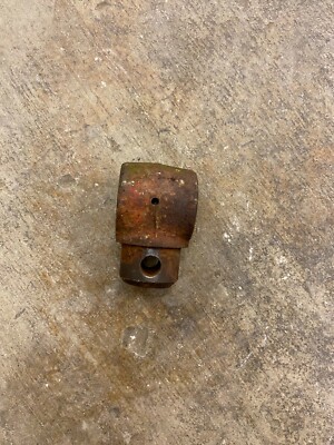 ORIGINAL FARMALL CUB TRACTOR -STEERING SHAFT SUPPORT | eBay