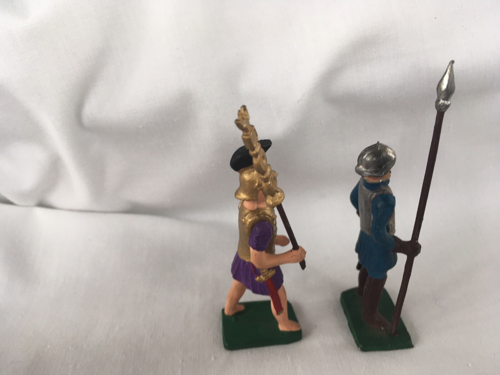 Vtg 2 Lead 2.5" Roman Spanish Toy Soldiers Lance Eagle Standard Movable ...