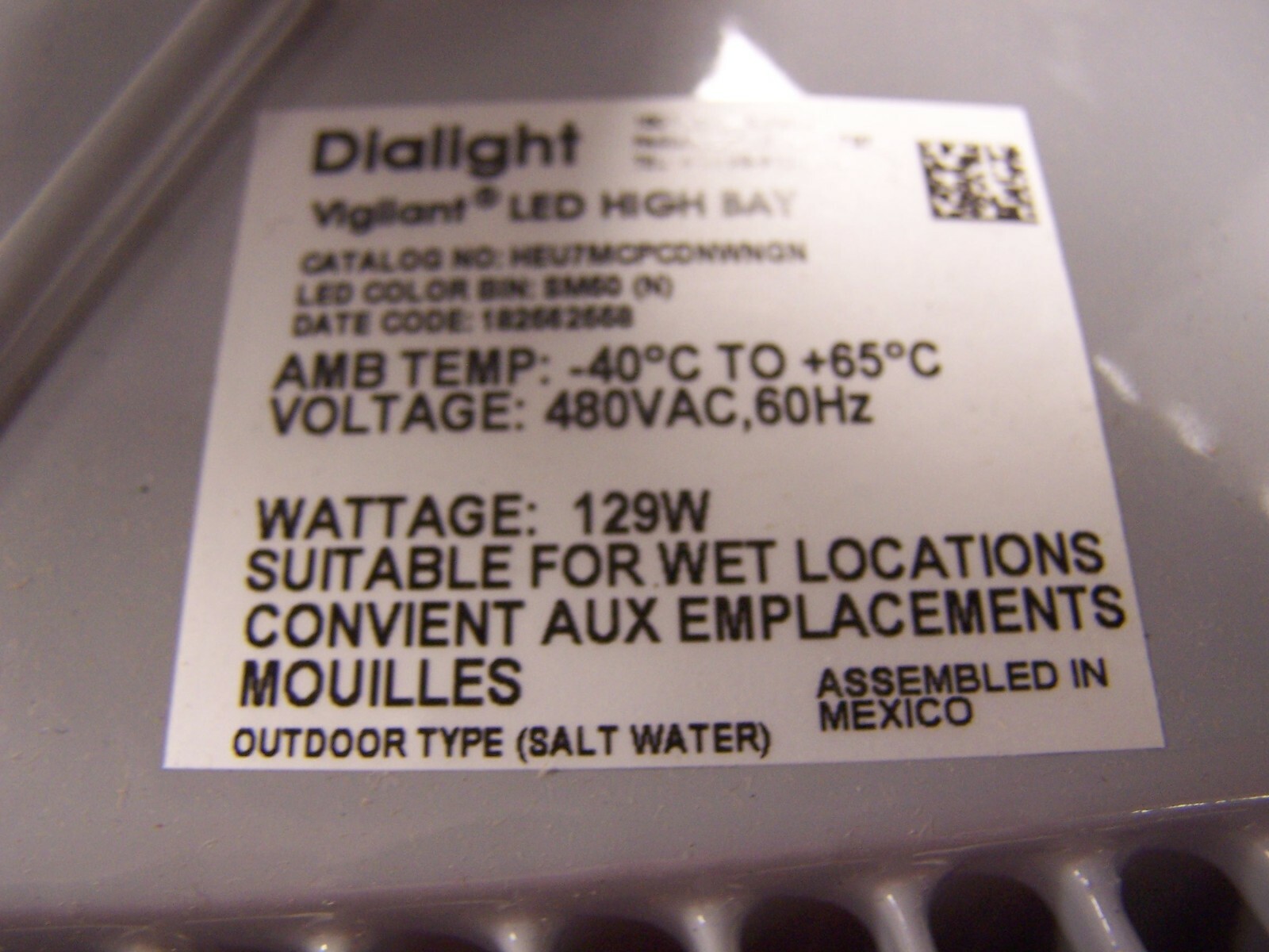 👀NEW DIALIGHT VIGILANT 129 WATT LED HIGH BAY FLOOD LIGHT 480 VAC ...