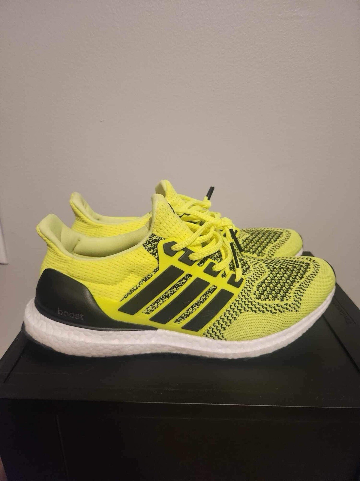 Size 11 - adidas UltraBoost 1.0 Solar Yellow - Gem