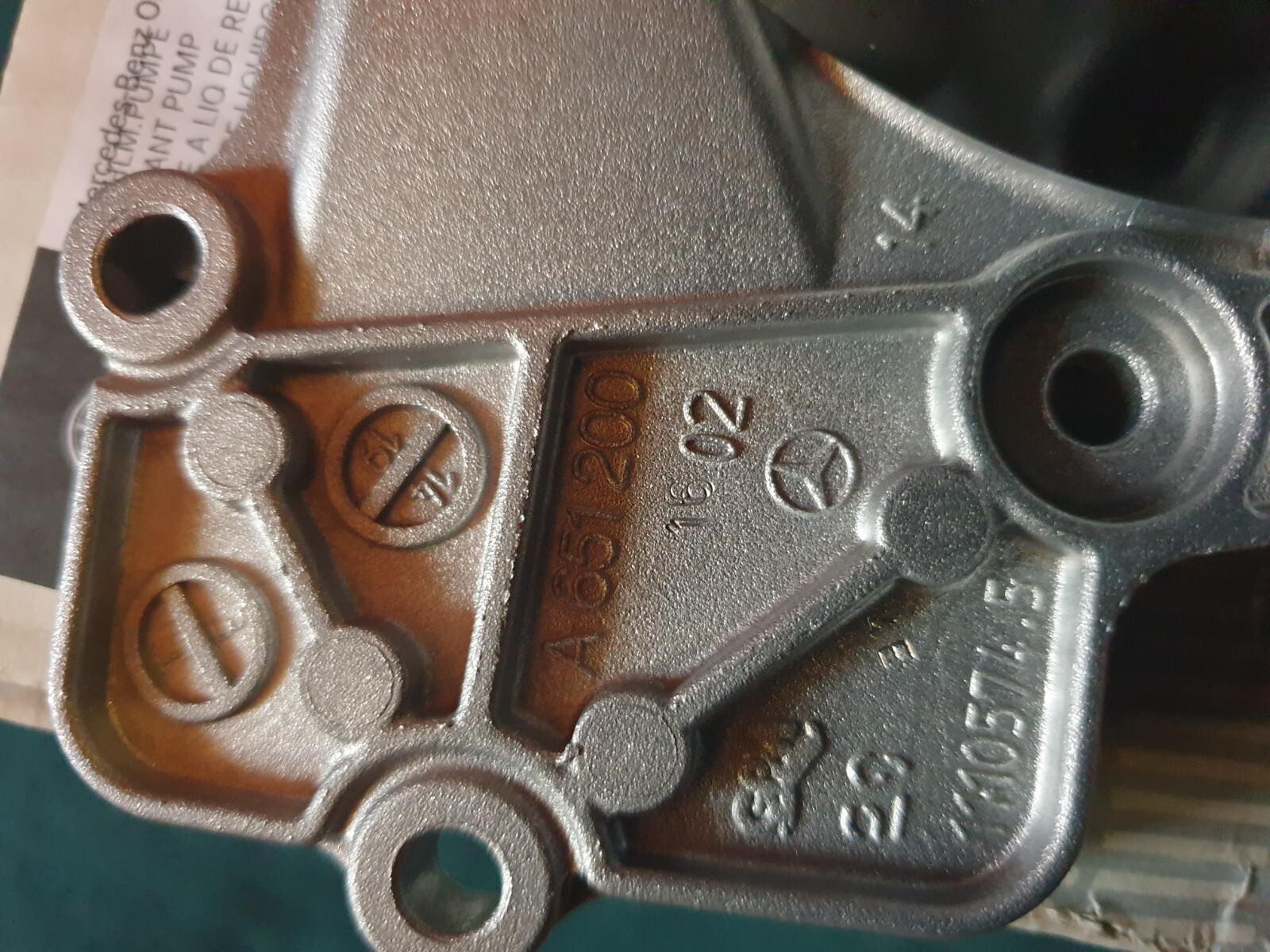 NEW GENUINE WARTER PUMP A6512001602 FOR MERCEDES 6512001602 | eBay