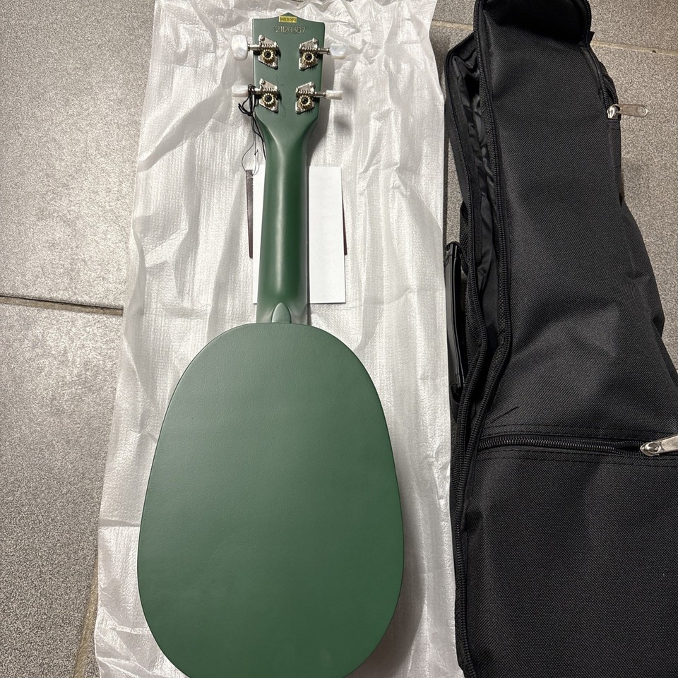 KALA KA-NV-HBEE - Novelty Series Honey Bee Soprano Ukulele, with Bag ...