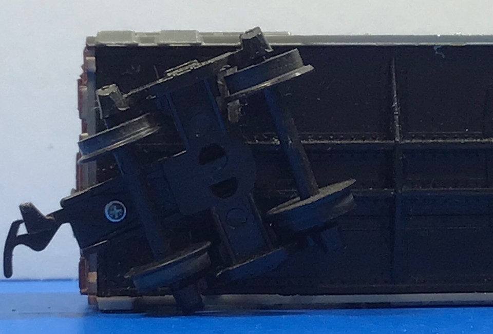 HO Scale “Swift Refrigerator” 50' Box Car / 4244 Bachmann / Silver ...