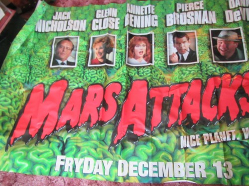 MARS ATTACKS! VINYL POSTER 4' X 10' FOLDED | eBay