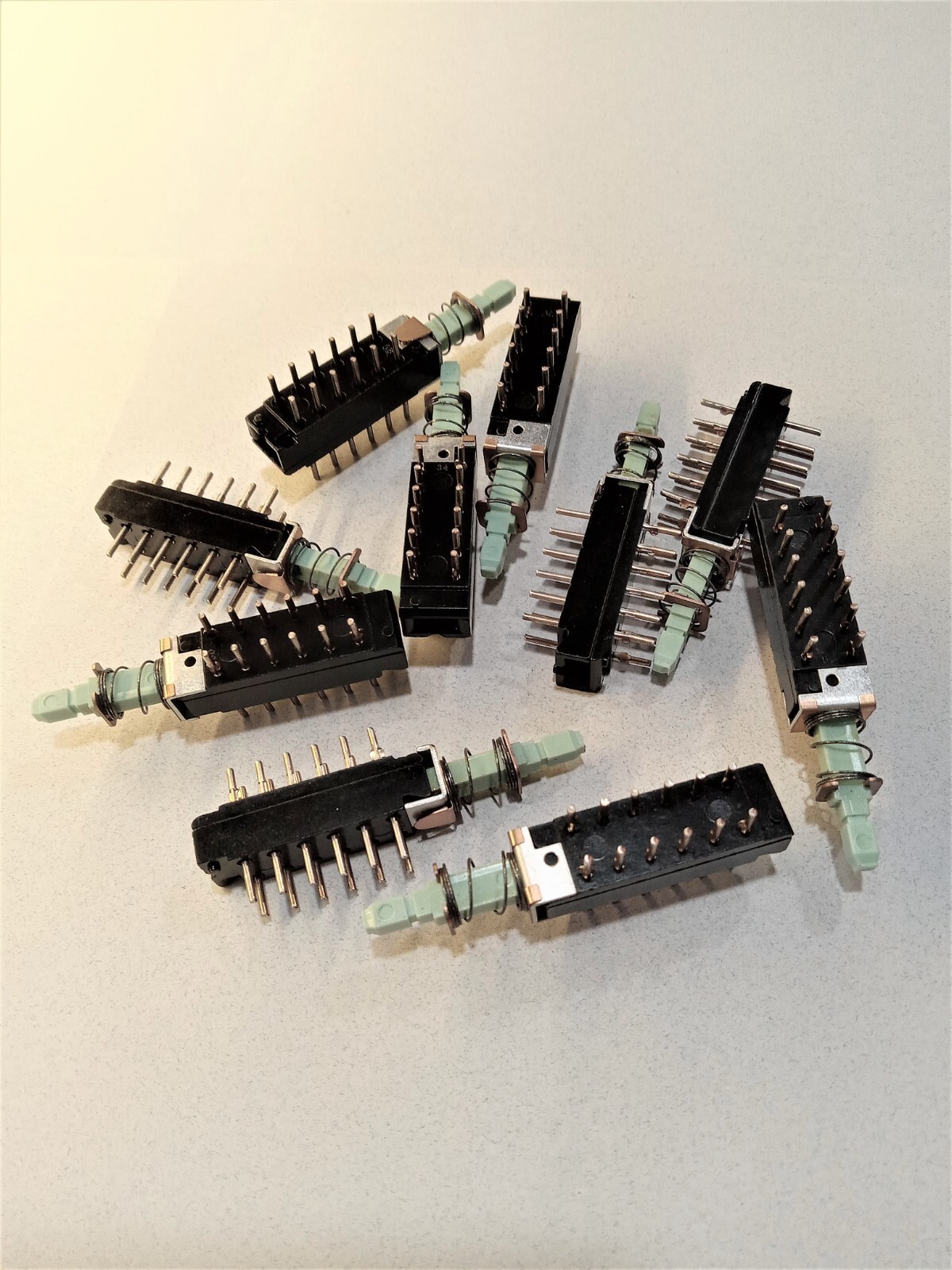 Centralab 4pdt Push Button Switch 12 Pin 1 Position latching Pc mount. 10Pcs | eBay