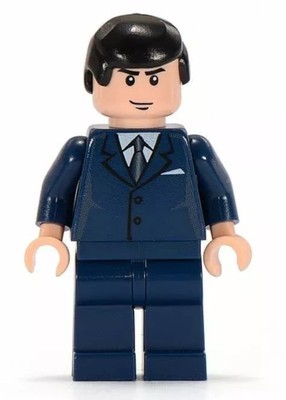 LEGO® Bruce Wayne Minifigure 7783 Batcave: Penguin Freeze Invasion NEW ...