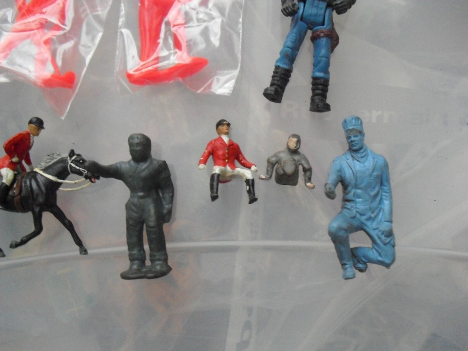 Unique Lot of 11 Vintage 1950s to 70s Toy Soldiers Action Figures Other ...