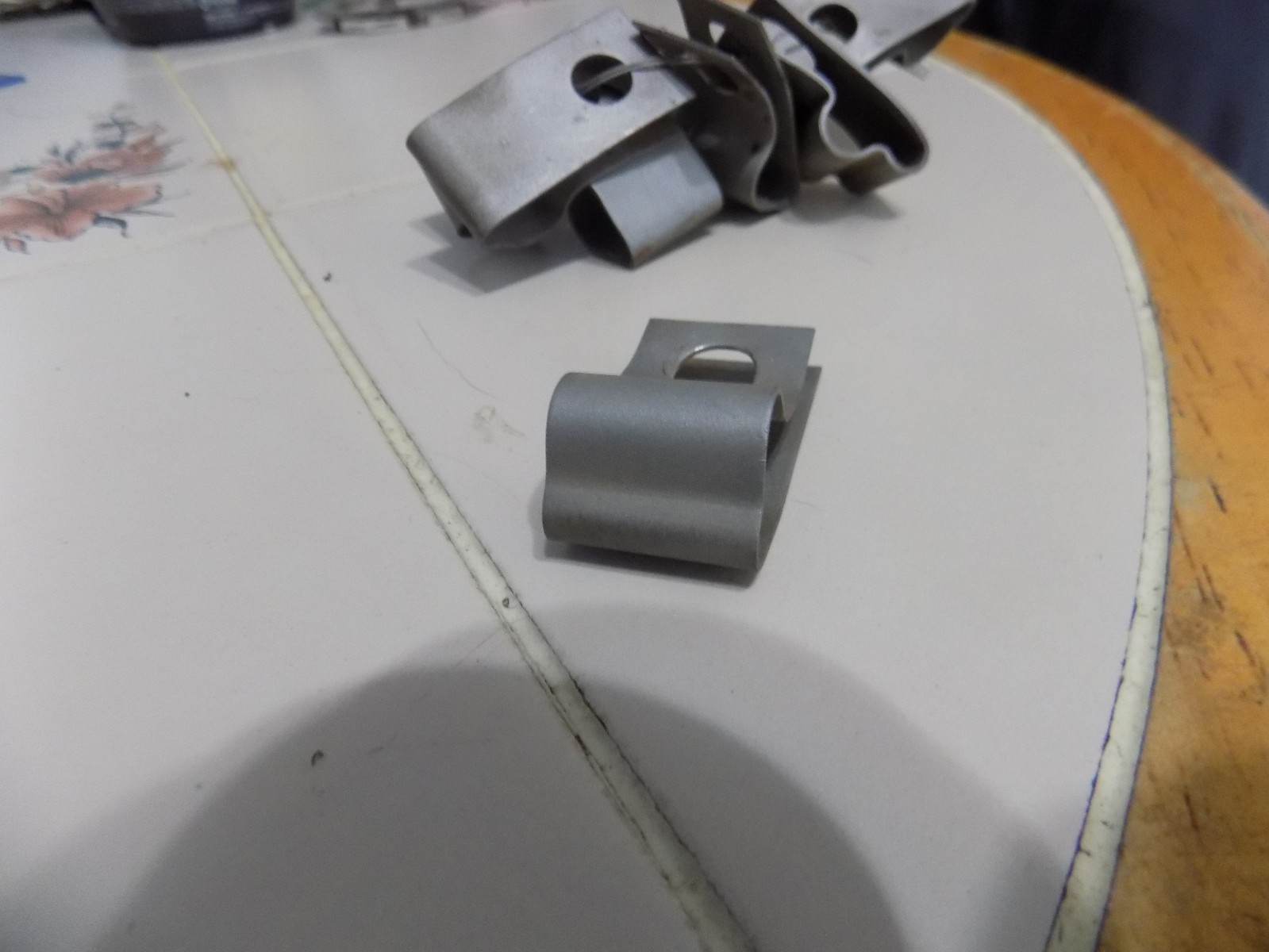 70 FORD TORINO FUEL EVAP CANISTER FUEL BRAKE LINE CLIPS COBRA CYCLONE ...