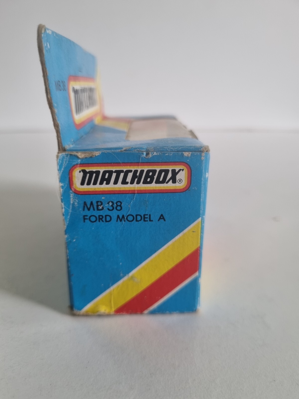 Light blue box 1981 Matchbox 1-75 MB38 White Ford Model A Matchbox USA ...