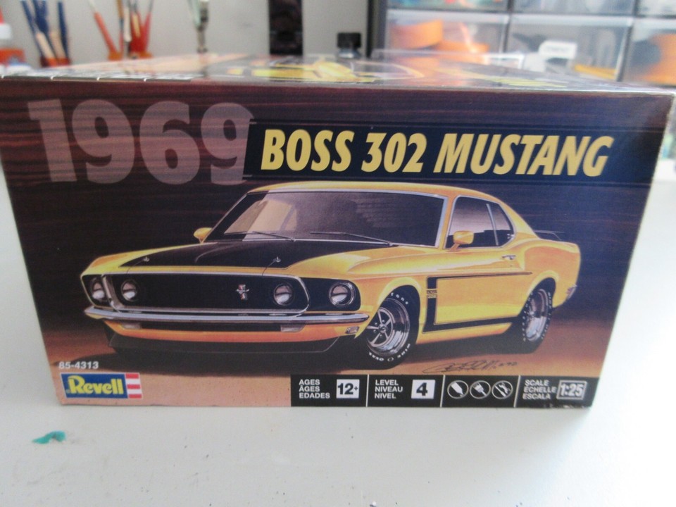 REVELL 1969 BOSS 302 MUSTANG MODEL CAR KIT - NEW IN SEALED BOX - NICE ...