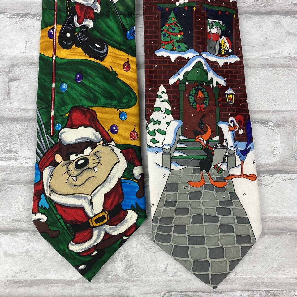 Looney Tunes Christmas Tie Necktie Lot of 2 Bugs Bunny Golf Taz Tweety ...