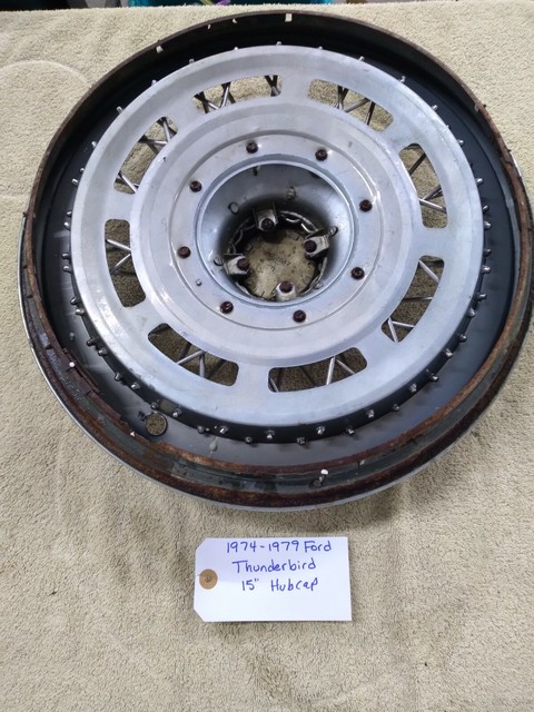 Genuine 1973 to 1979 Ford Thunderbird 15 Inch Wire Spoke Hubcaps Wheel ...