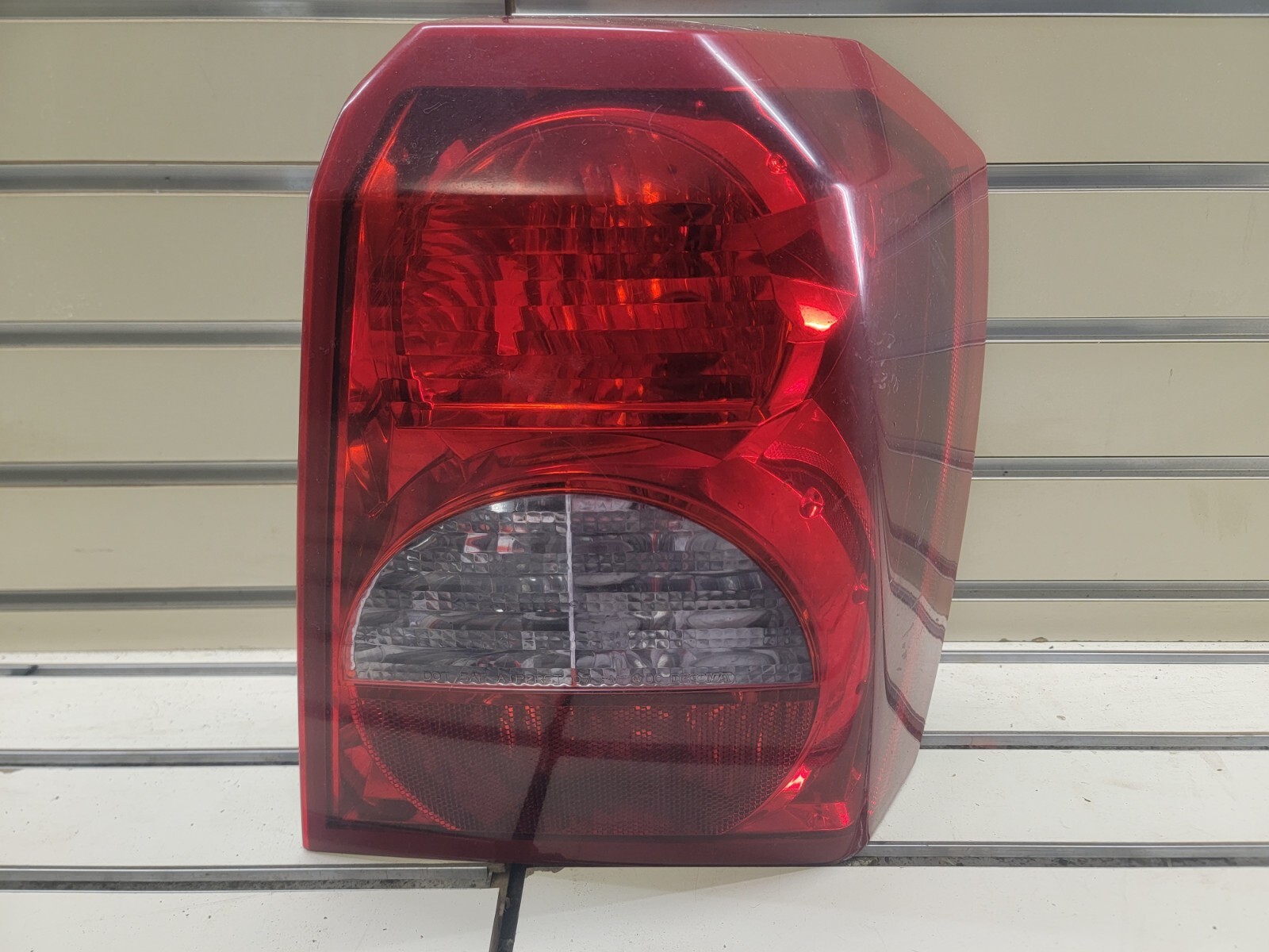 🔥2008-2012 Dodge Caliber Tail Light Taillight lamp passenger right side ...