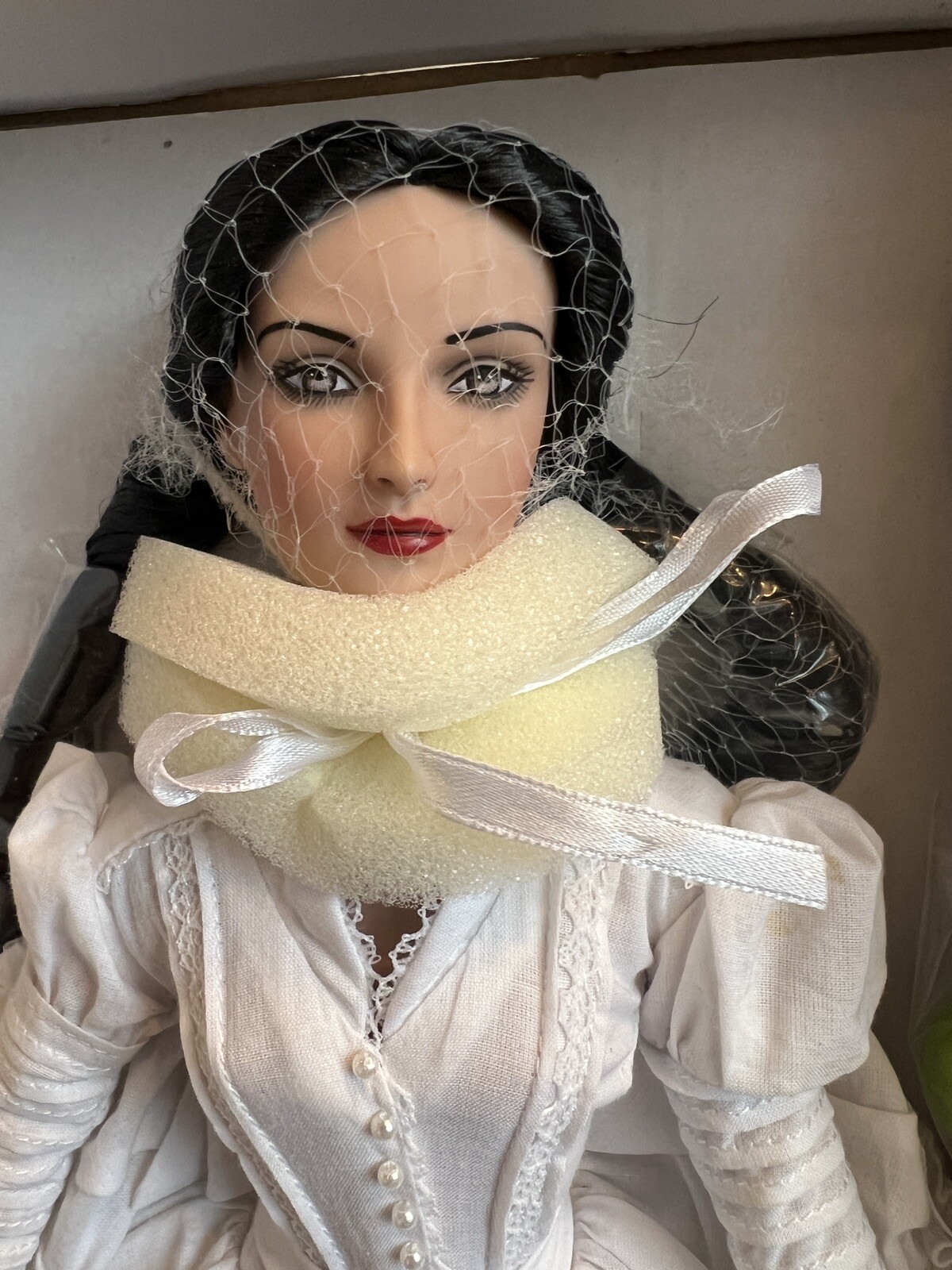 Tonner Re-imagination Snow Whyte - Limited Edition 200 | eBay