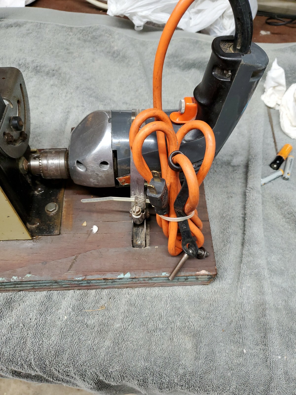 Black and Decker sharp and sand 74 495 with drill mounted on board. | eBay