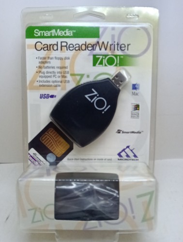 CompactFlash Zio! Card Reader/Writer - w/ USB Ext Cable/Install Disc ...