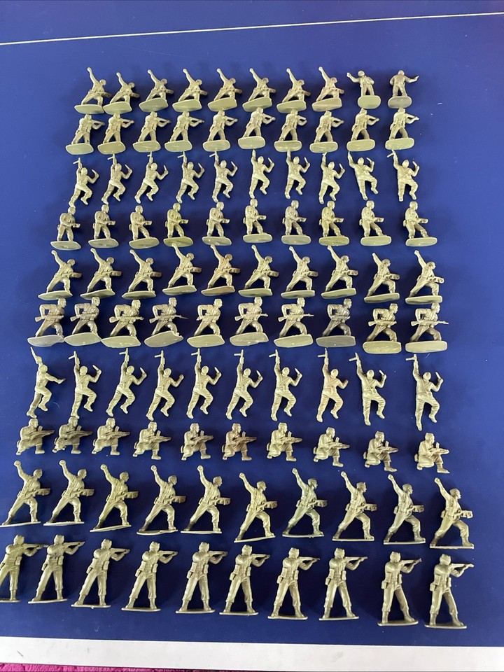 Airfix Toy Soldiers British Commandos 1/32 Scale WW2 x100 | eBay