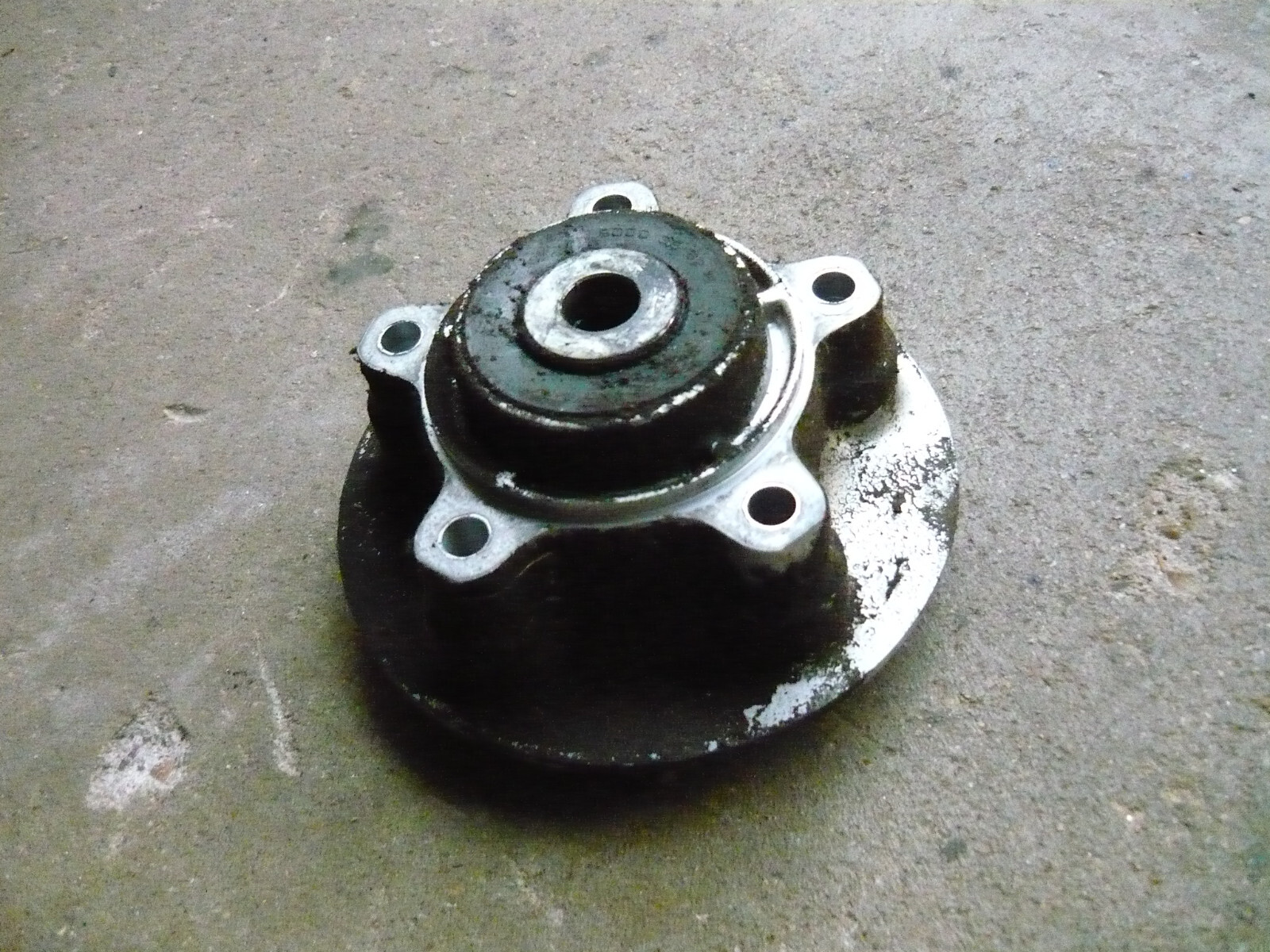 88-97 Suzuki GSX600 GSX750 F Katana Rear Wheel Hub Sprocket Drum 64611 ...