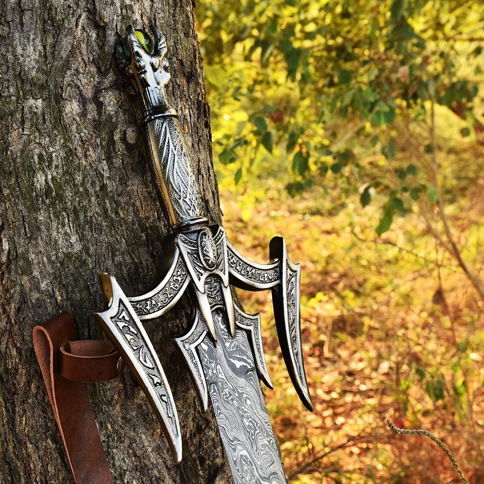 Damascus Steel Barbarian Sword With Leather Sheath| Barbarian Sword ...