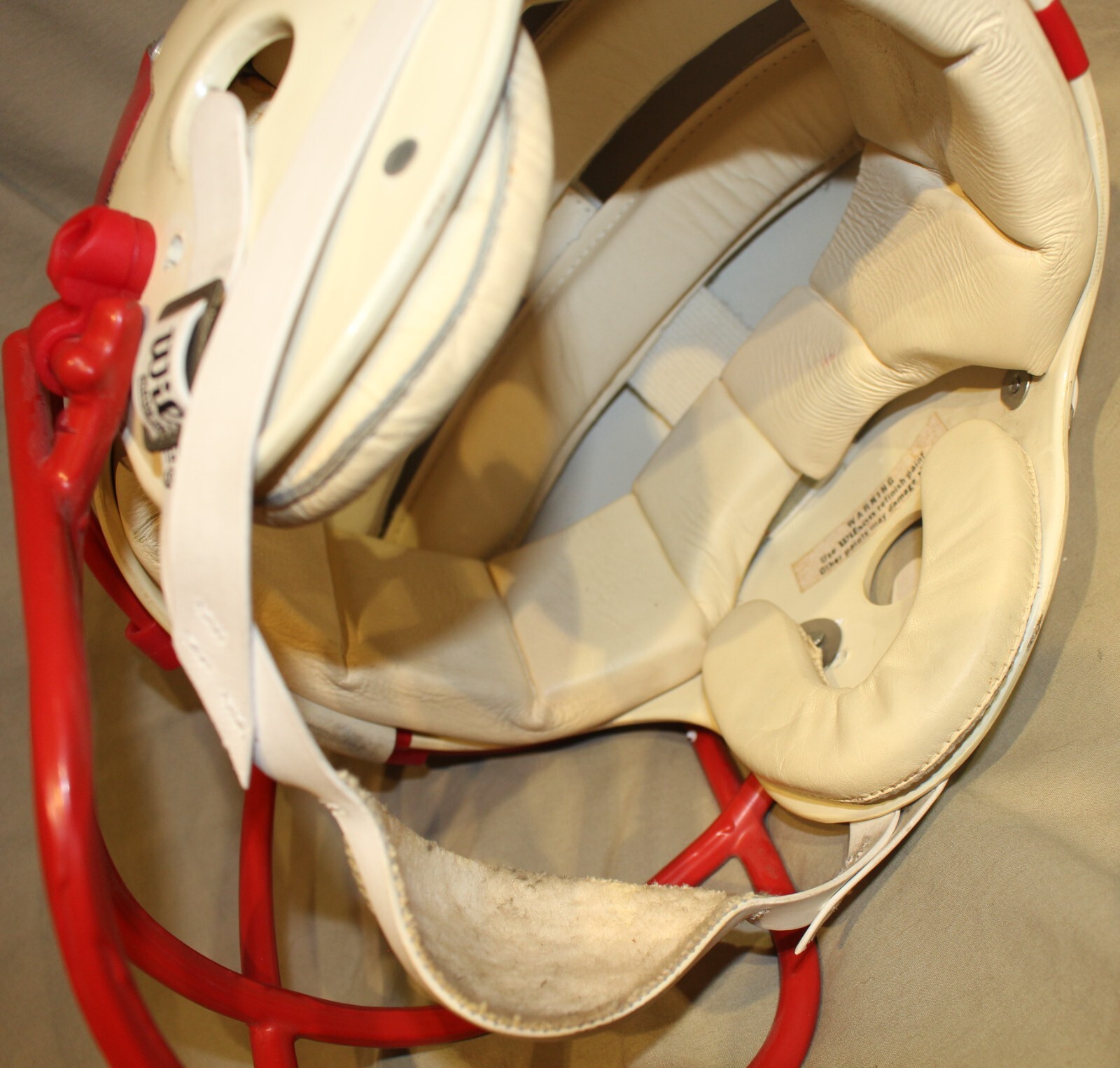 1978 - 1987 WISCONSIN BADGERS, WILSON F2000, FOOTBALL HELMET! NOS! RARE ...