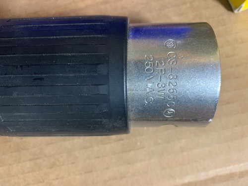 Hubbell CS8265C 250VAC 2-Pole 3-Wire Grounding Twist-Lock Plug | eBay