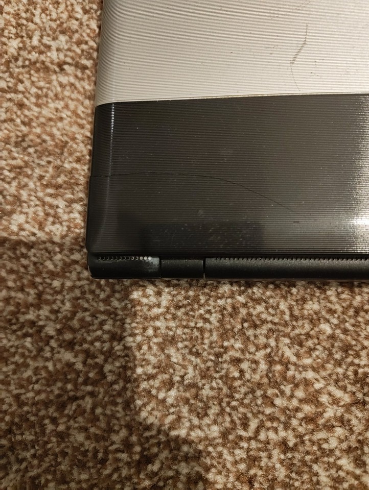 Samsung NP300E5A Laptop with charger (Untested) | eBay UK