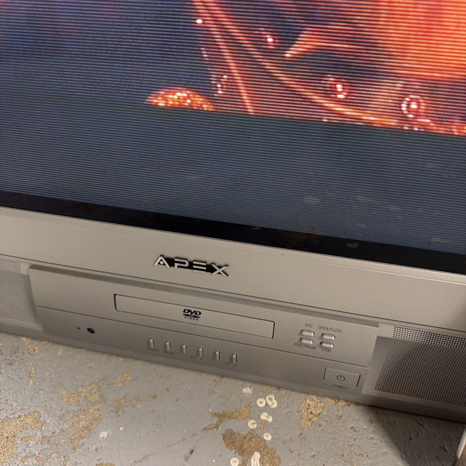 APEX 27” CRT TV / DVD Combo Flat Screen GT2715DV June 2002 Remote Retro ...