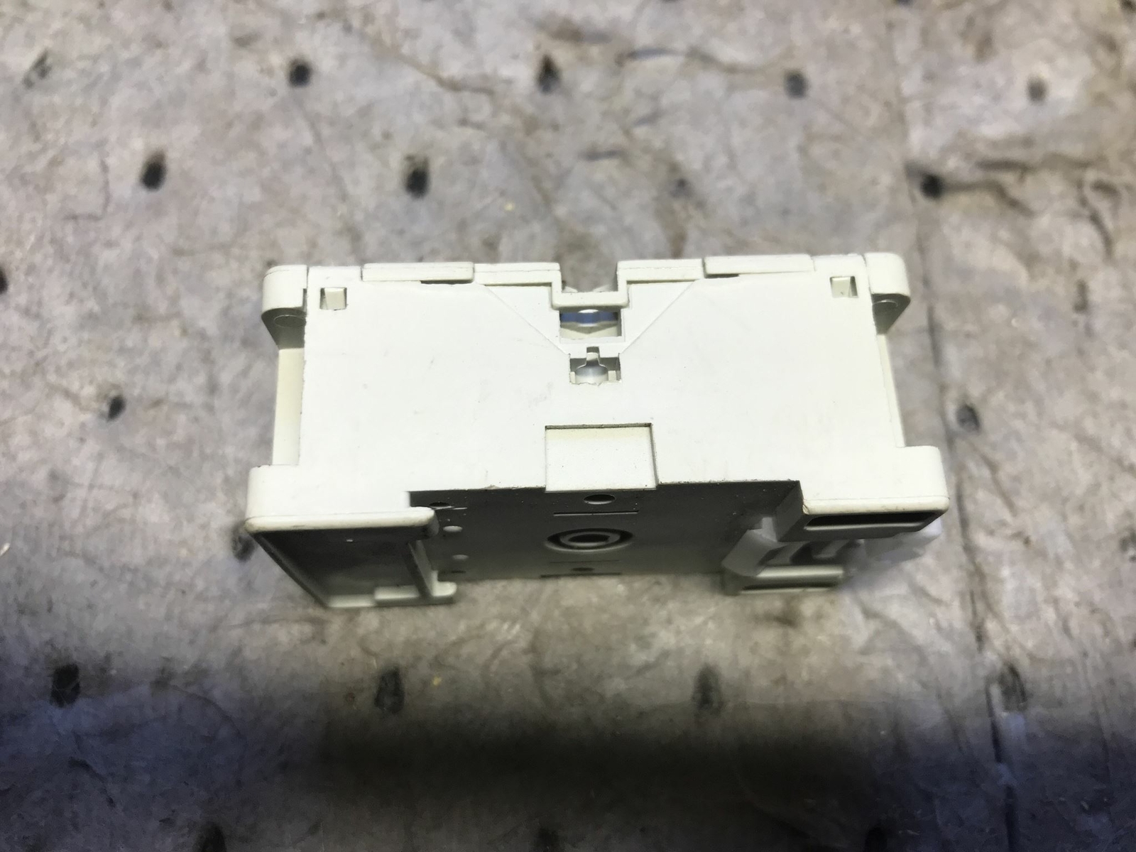 Allen Bradley 700-HN100 Ser A Relay Socket 8 Pin 10A 300VAC | eBay