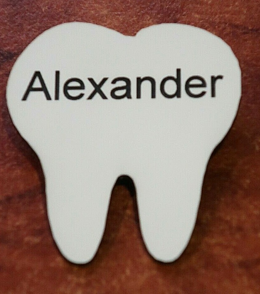 Engraved Tooth Shape Dentist Name Badge Magnetic Fastener (21 Colours ...