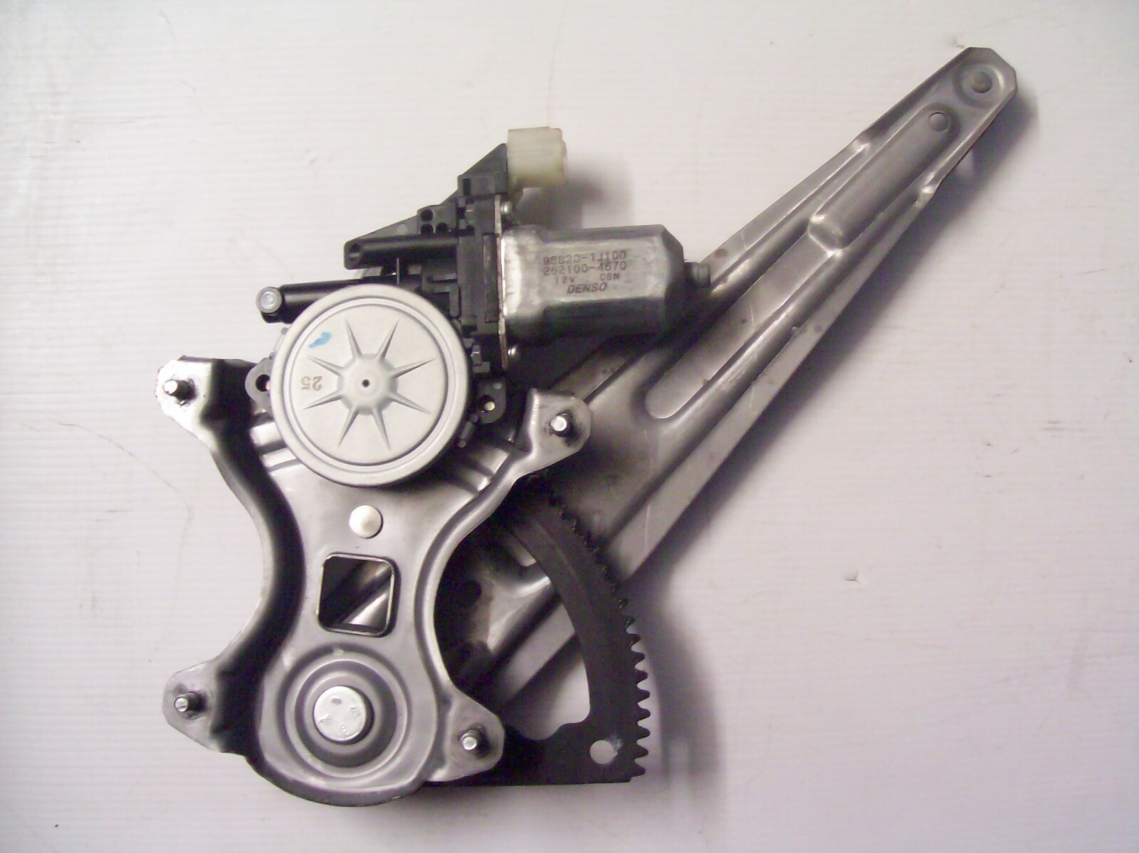 HYUNDAI i20 PB 5 DOOR HATCH L/H REAR WINDOW REGULATOR | eBay