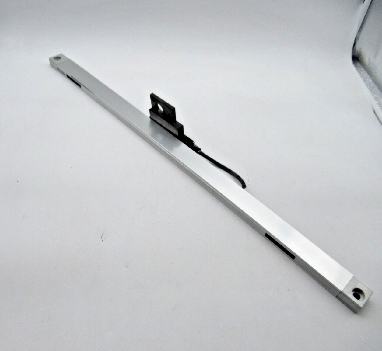 HEIDENHAIN LS 406 520mm Linear Scale Encoder W/ Reader Head - for sale ...