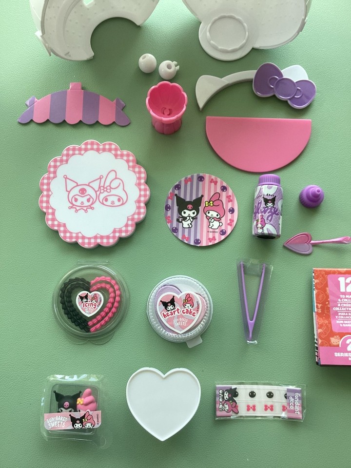 Make It Mini Miniverse: Hello Kitty & Friends Series 2 - Heart Birthday ...