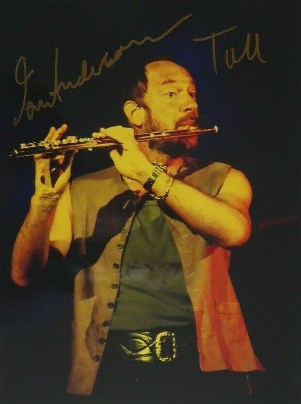 IAN ANDERSON OF JETHRO TULL original hand signed mounted photo 10.7 x 8 ...
