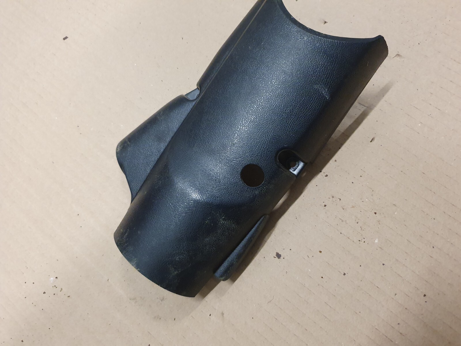 VW GOLF JETTA CADDY MK1 CABRIO STEERING COLUMN LOWER BOTTOM COVER TRIM ...