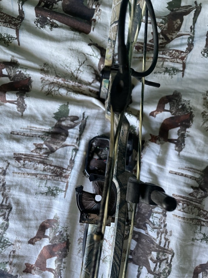 Hoyt Trykon Jr. RH Youth Compound Hunting Bow READY TO HUNT | eBay