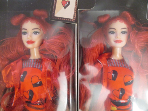 Lot 2 Red Queen Daughter 11.5" Fashion Dolls NRFB Dressed Please Read ...