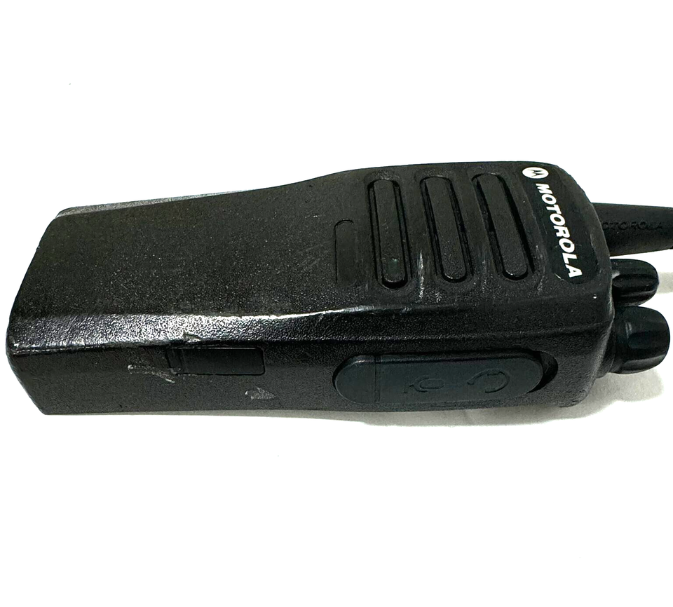 Motorola DEP 450 UHF 403-470 Mhz Digital Portable Radio MOTOTRBO ...