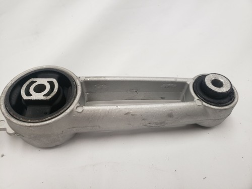 9833 Engine Torque Strut Mount RIGHT for Porsche Panamera 7PP-199-331-A ...