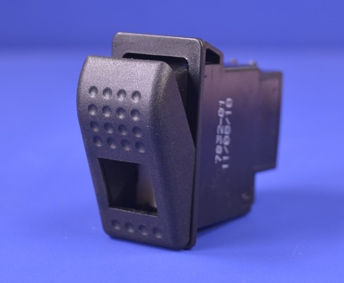 Hella Series 7832 Automotive interior On/Off Panel Switch 6EH007832-011 ...