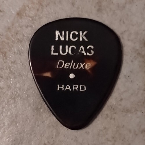 Vintage NICK LUCAS Deluxe "Hard" Tortoise Shell Celluloid Guitar Pick ...