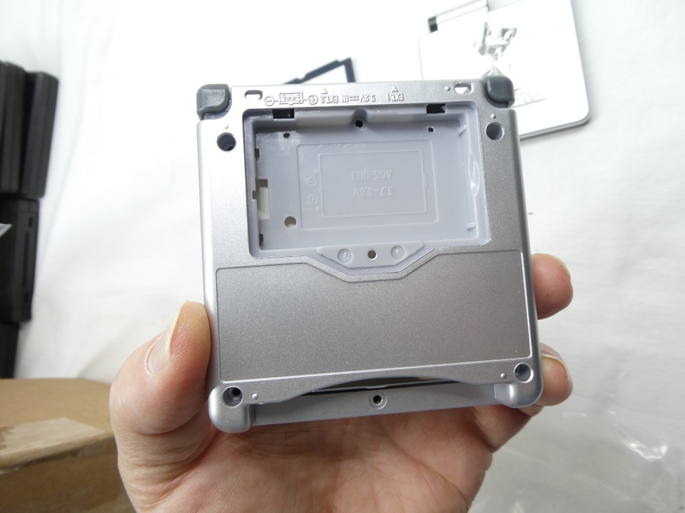 Gameboy Advance SP shell replacement Silver/Black Metroid with new ...
