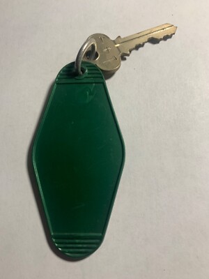 Vintage Holiday Inn Hotel Motel Room Key Fob & Key #142 | eBay