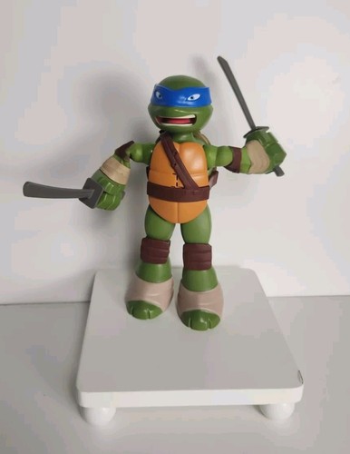 2014 Teenage Mutant Ninja Turtle Leonardo Action Figure Stretch Shout ...