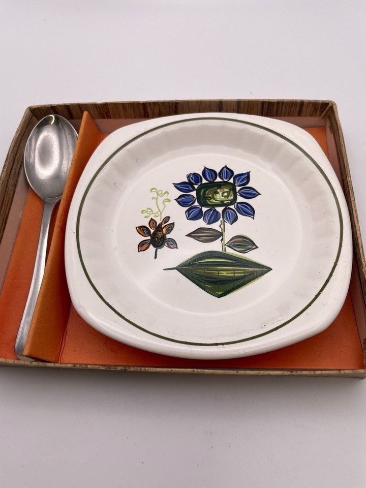 Royal Worcester Palissy "Bergen" Trinket Dish & Spoon - Boxed - Vintage ...