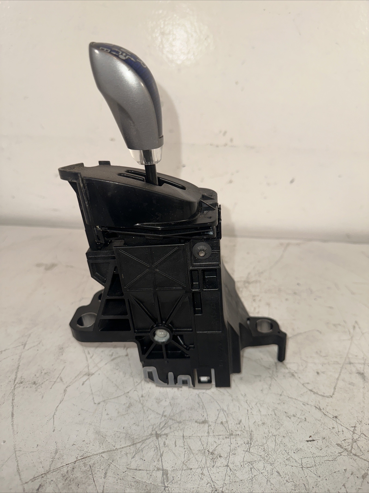 2012-2018 TOYOTA PRIUS V Shift Lever Gear Changer / Floor Shifter OEM ...