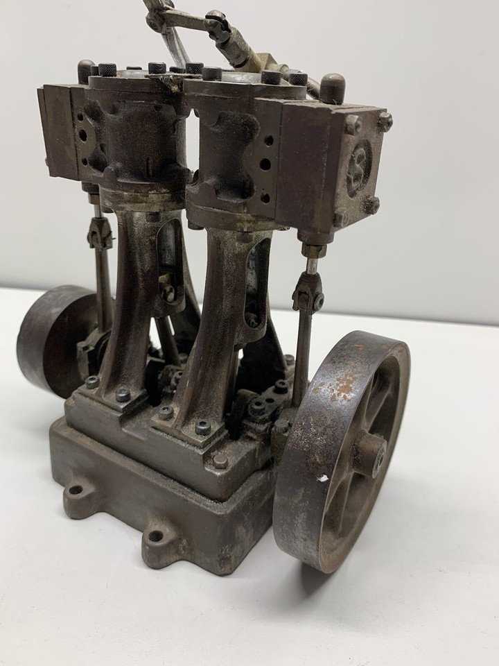 Stuart D10 Vertical Model Steam Engine Hit Miss Toy Magneto Oiler ...